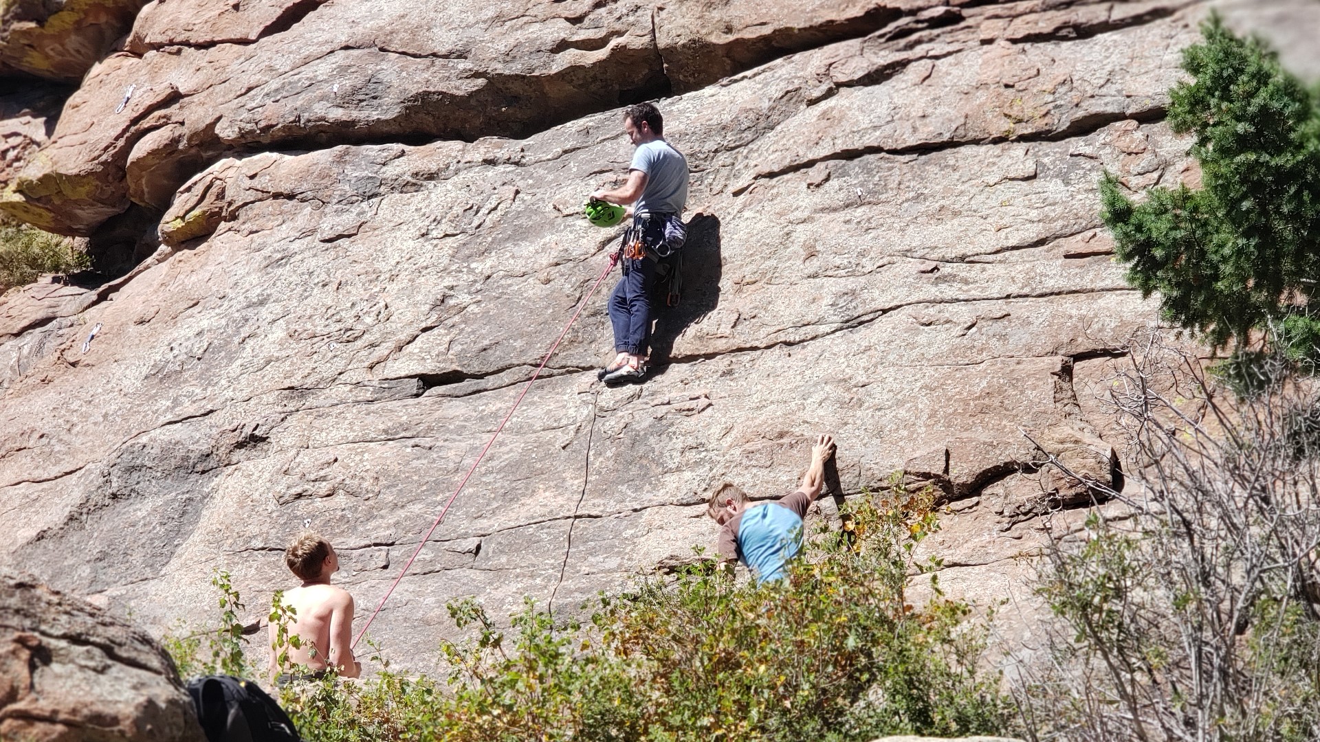 Mountain climber returns to sport after 100 foot fall | 9news.com