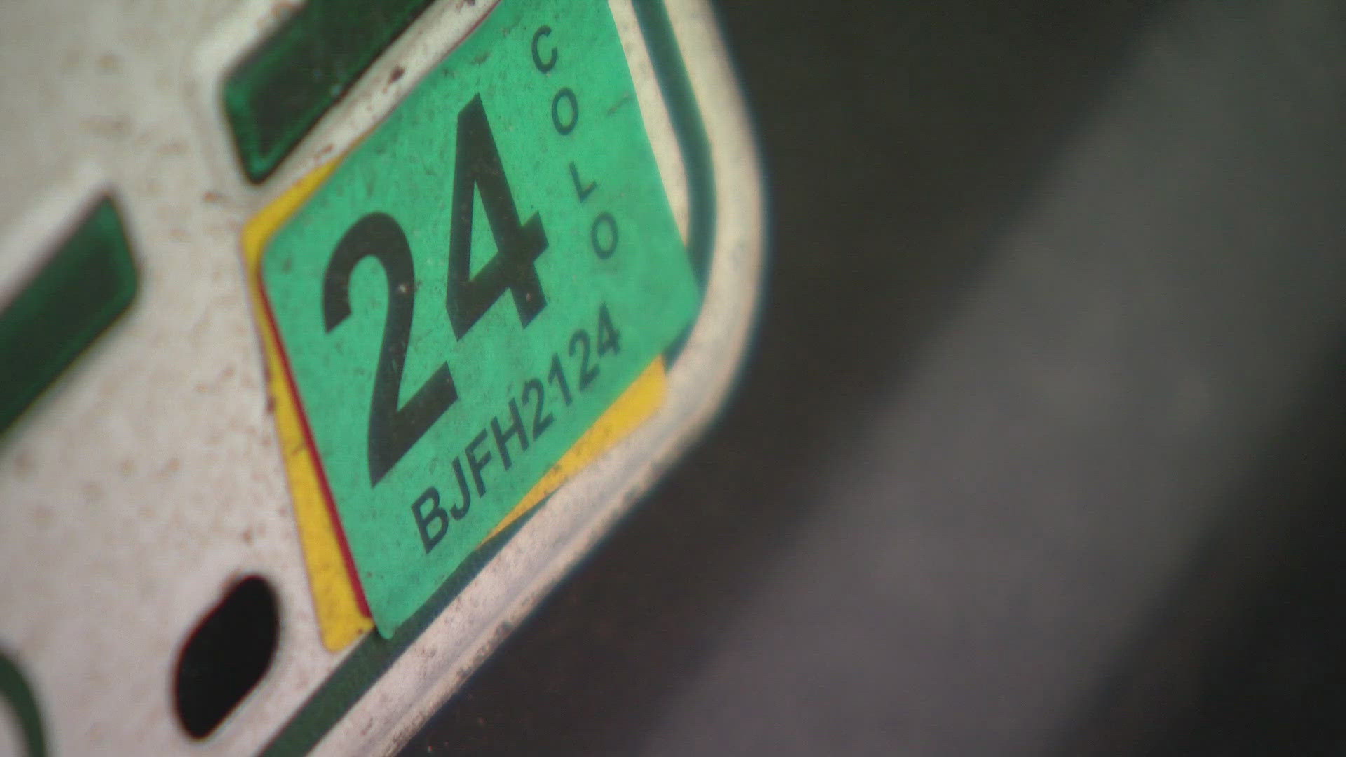 City of Denver makes millions by ticketing for expired plates at ...