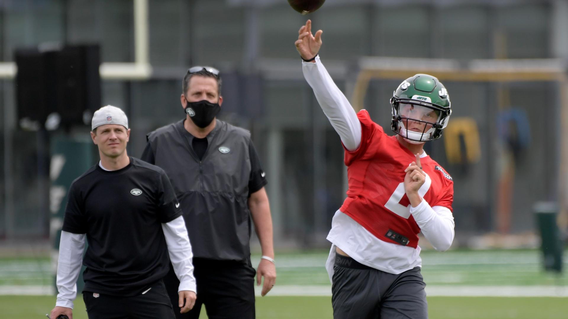 Greg Knapp is Zach Wilson's connection between Broncos and Jets | 9news.com