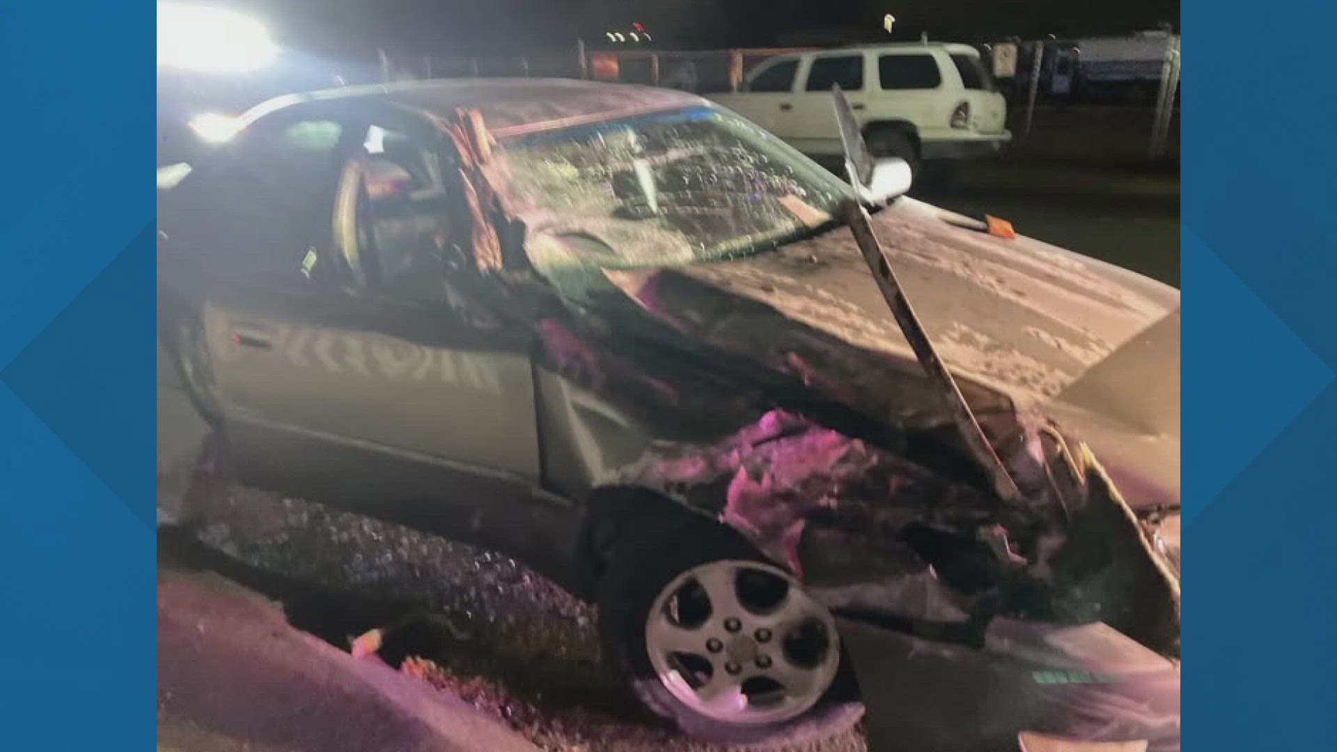 Elvira leads Dubai Invitational after third round with McIlroy still in ...