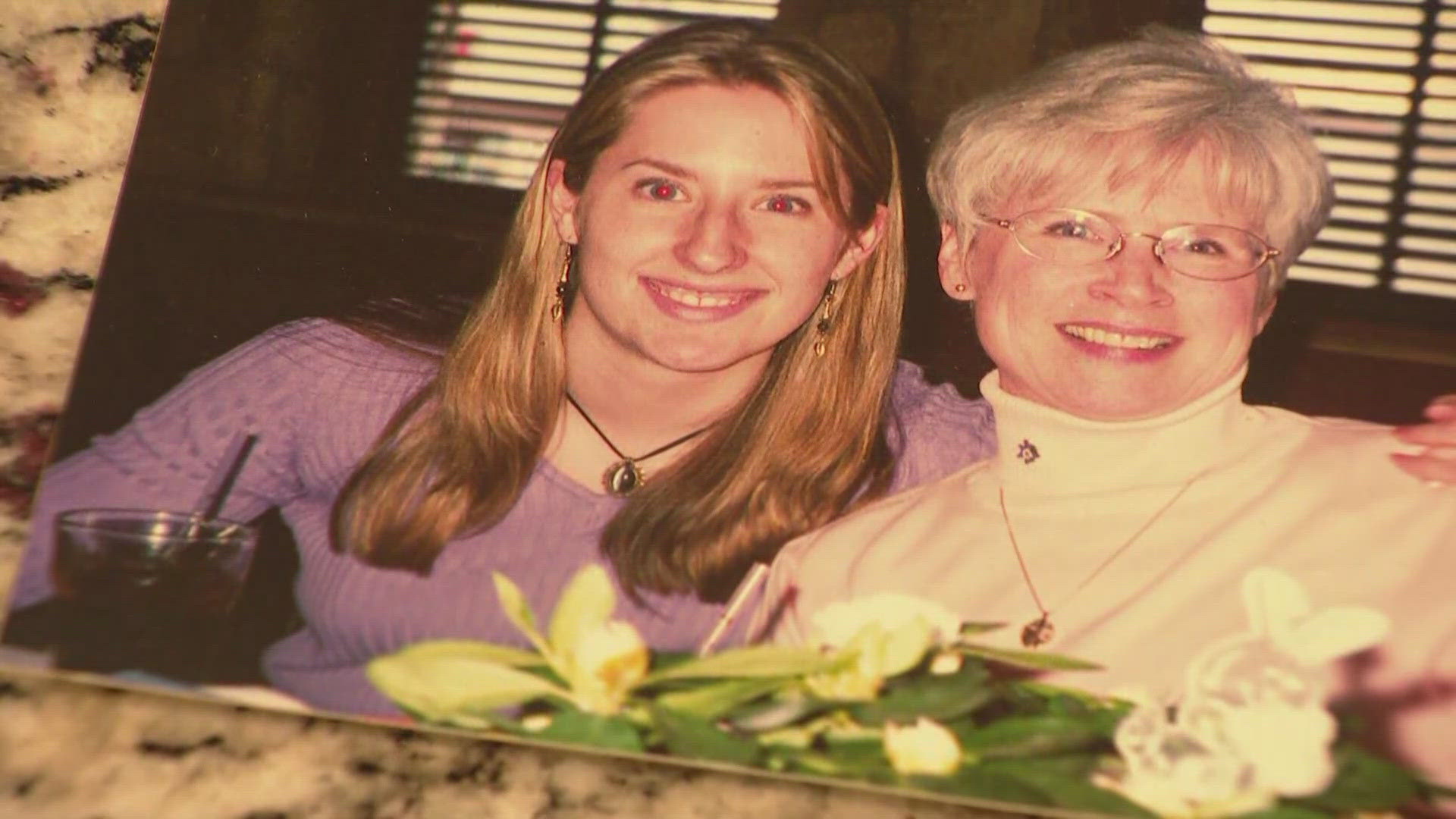 Friends, family remember Columbine shooting survivor Anne Marie Hochhalter | 9news.com