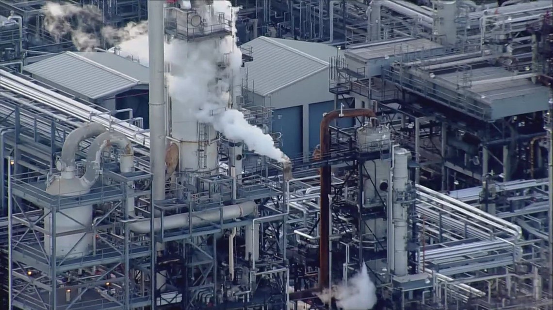 Suncor refinery in Colorado: EPA analyzes air pollution incidents ...