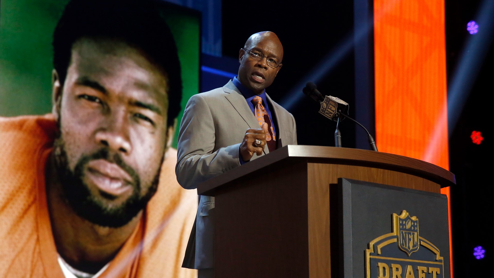 Condoleezza Rice's ex-boyfriend addresses ownership of Broncos | 9news.com