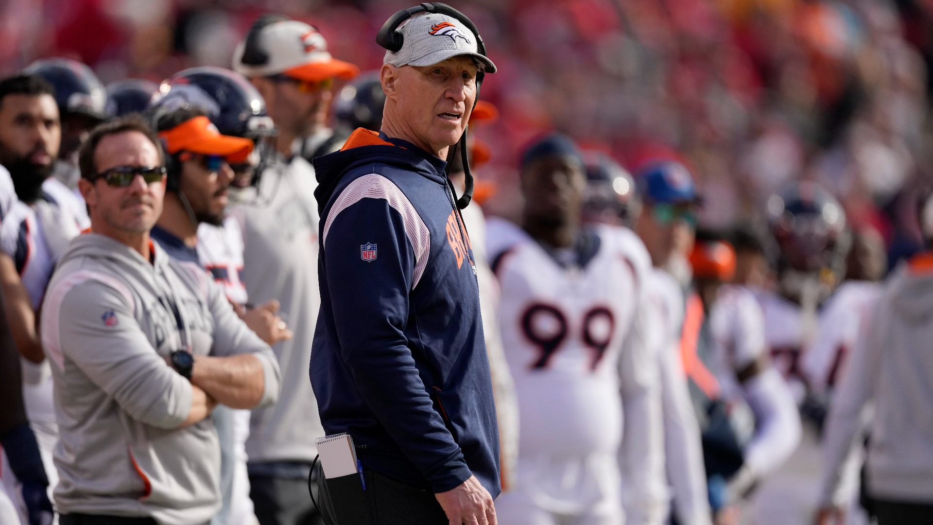 Jerry Rosburg focused on winning Broncos 2022 season finale | 9news.com