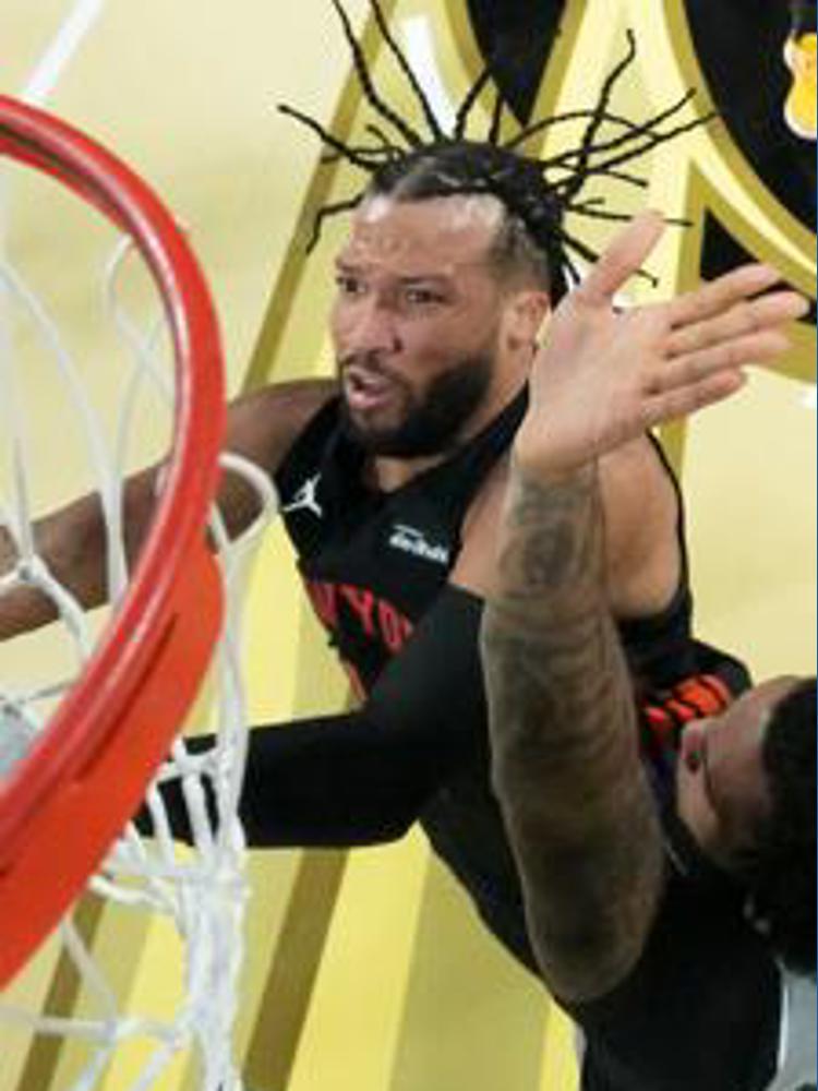 Knicks win NBA Cup after rallying to beat Spurs 124-113 | 9news.com