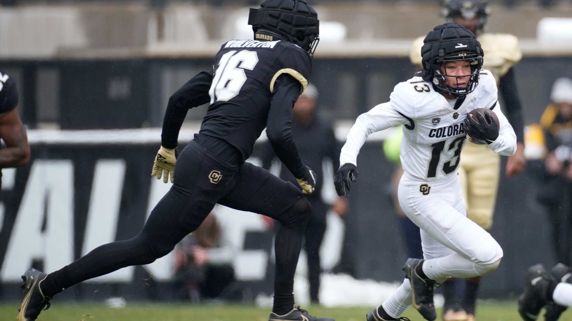 PHOTOS: Snow covers Folsom Field ahead of Buffs spring football game ...
