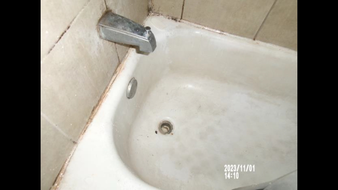 Aurora apartment building not taken over by a Venezuelan gang | 9news.com