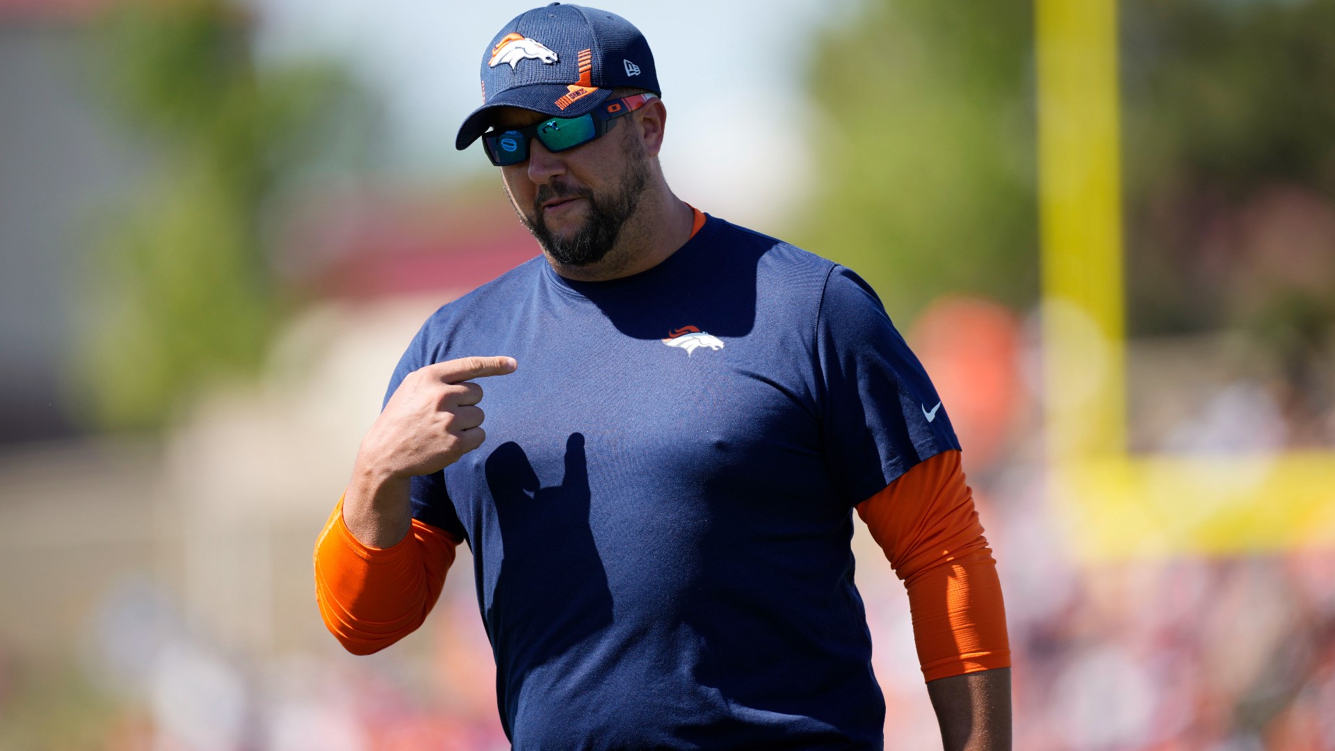 Tempers flare as Broncos training camp finishes off week 2 | 9news.com