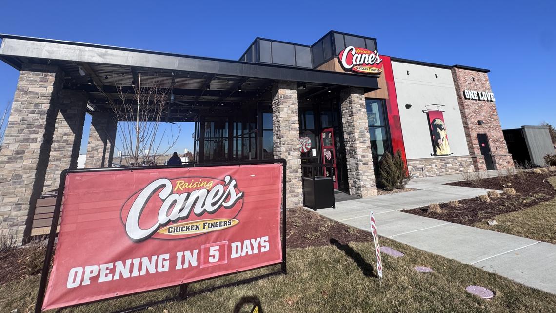 Raising Cane’s opening first location in suburb north of Denver area ...