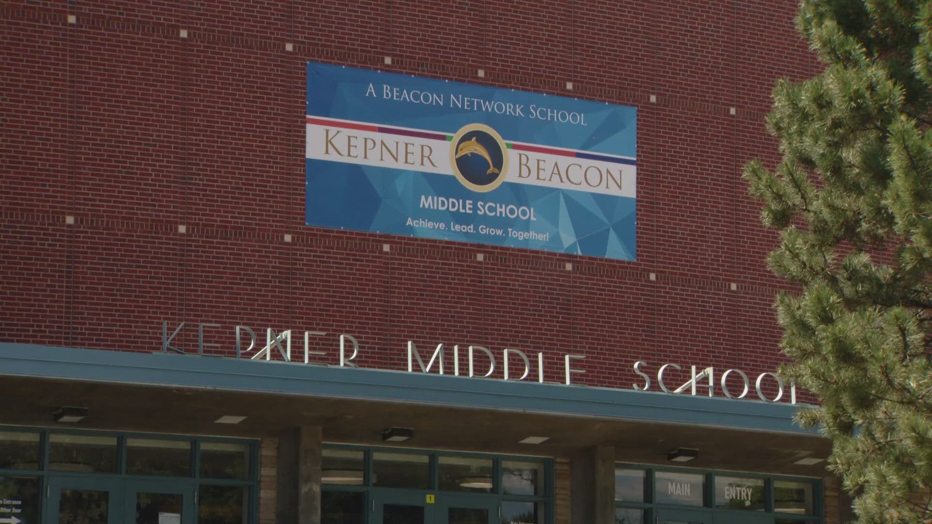 Denver middle school teacher accused of giving pot brownies to 2 ...
