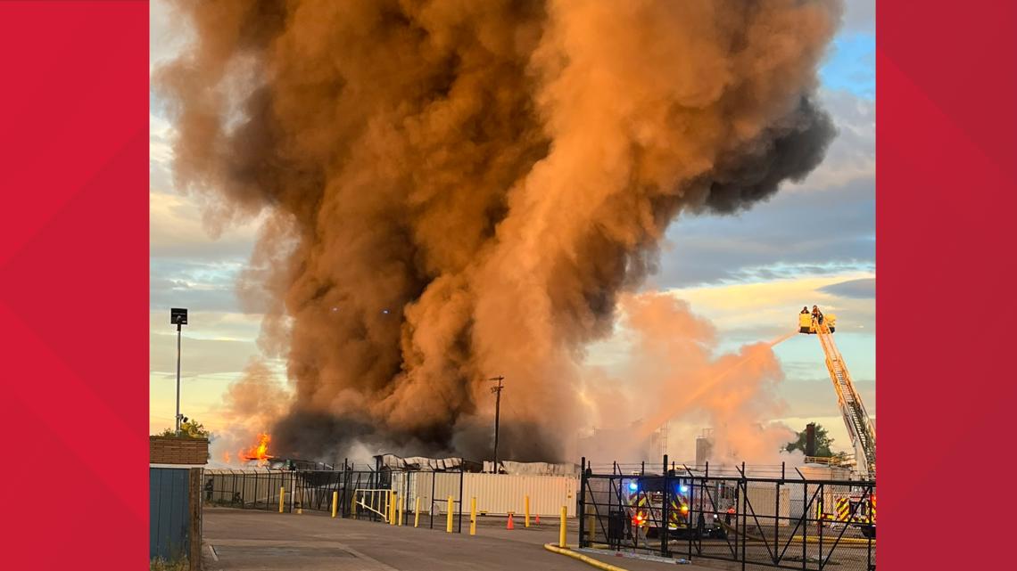 South Adams Fire respond to Commerce City warehouse fire | 9news.com