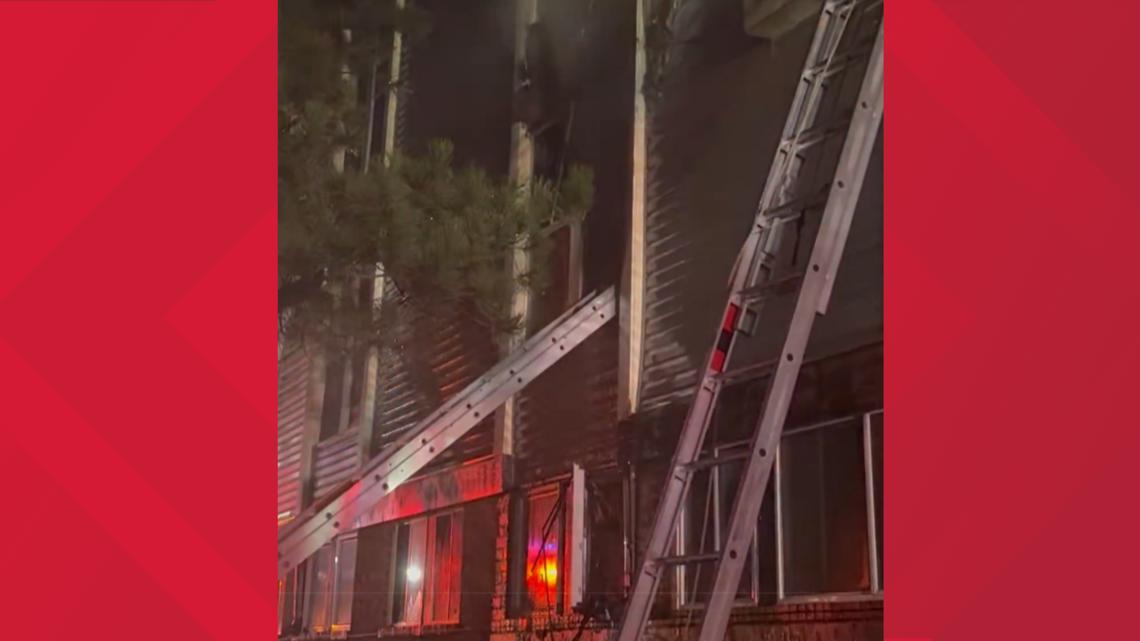 Apartment fire displaces about 50 people in Colorado Springs | 9news.com