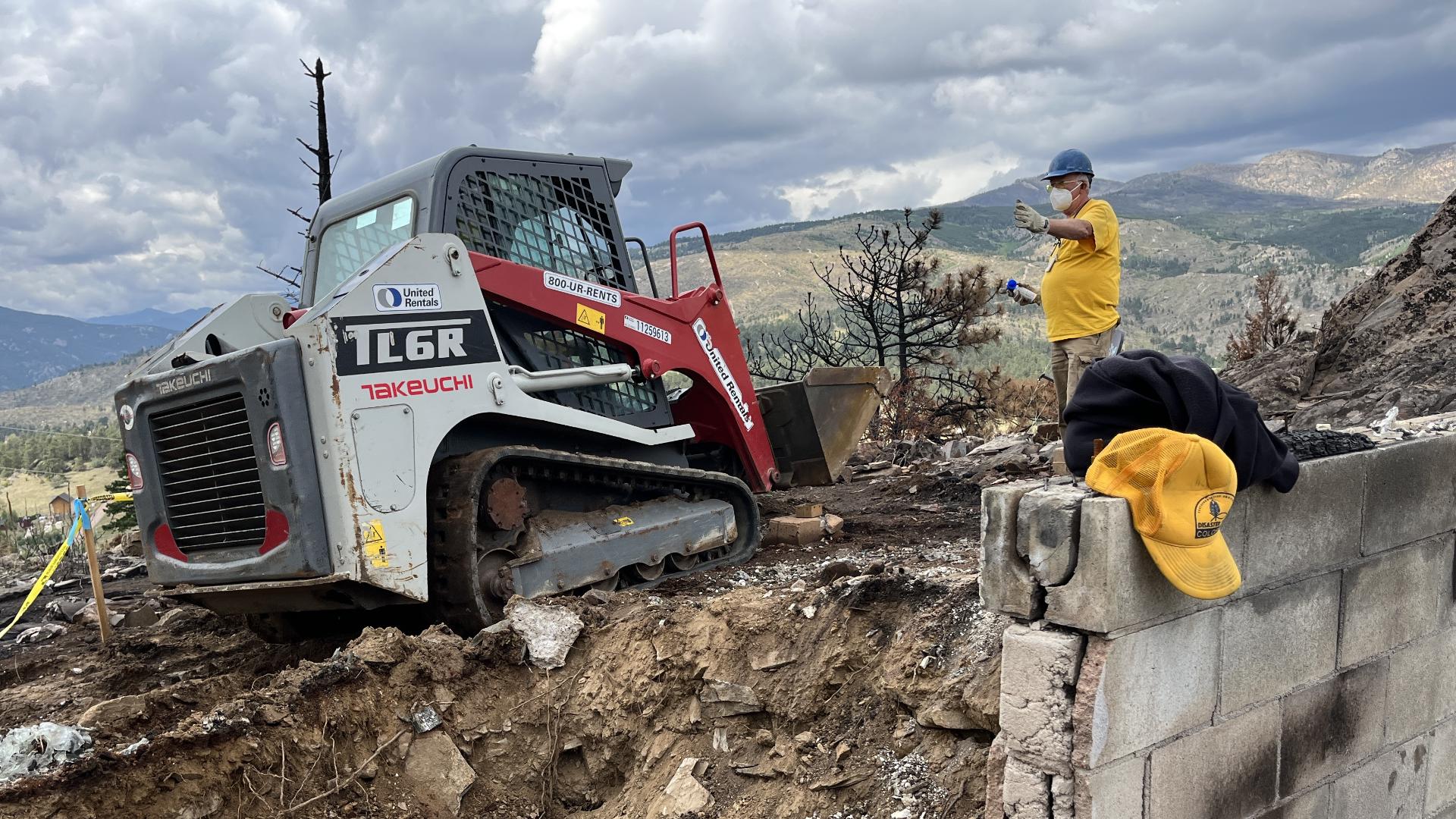 Disaster relief crews help clean up after Alexander Mountain Fire ...