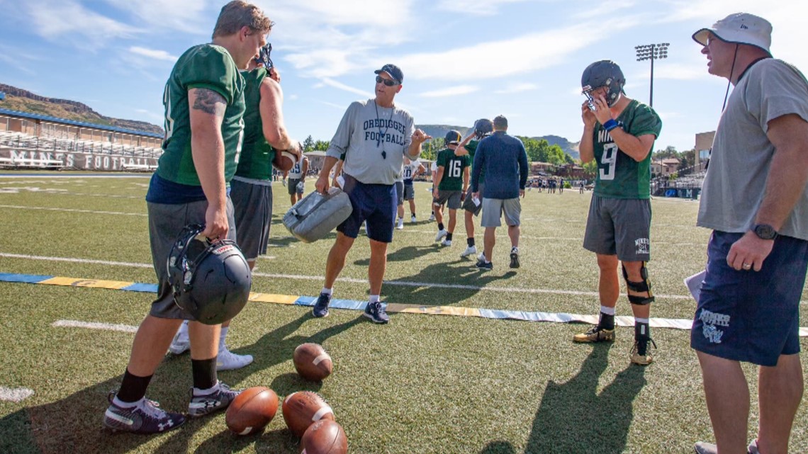 Colorado School of Mines football navigates through uncertainty | 9news.com