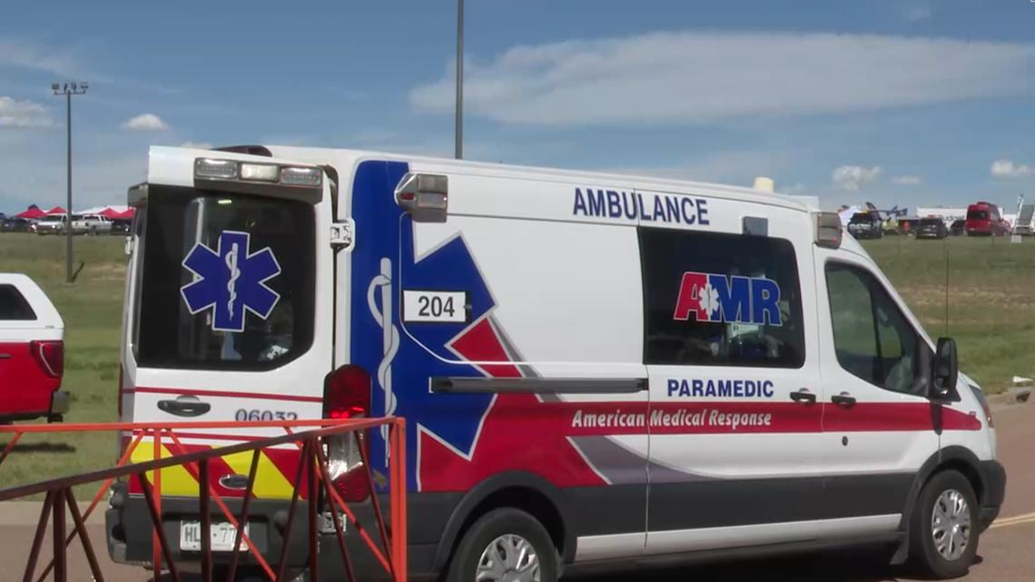 100 sickened by heat at Colorado Springs air show | 9news.com