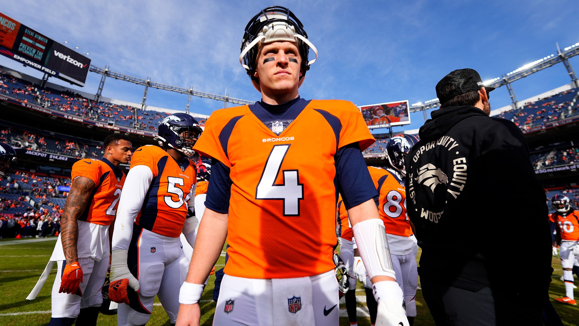 Kobe Bryant, accuser settle assault case; terms not disclosed | 9news.com