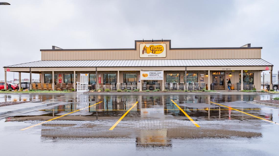 Cracker Barrel opens new Colorado location for first time since 1997 ...