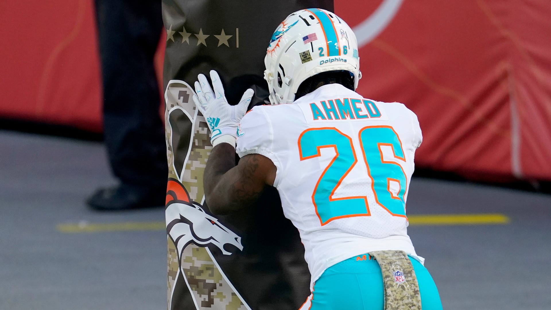 Denver Broncos vs. Miami Dolphins NFL game story | 9news.com