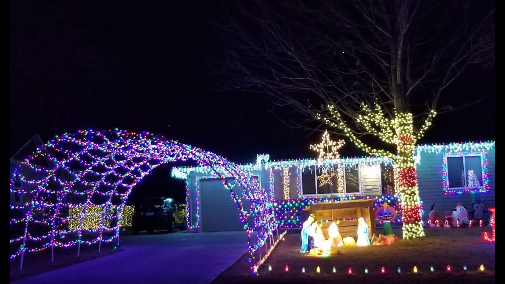 MAP: Where to see Christmas lights in the Denver metro area | 9news.com