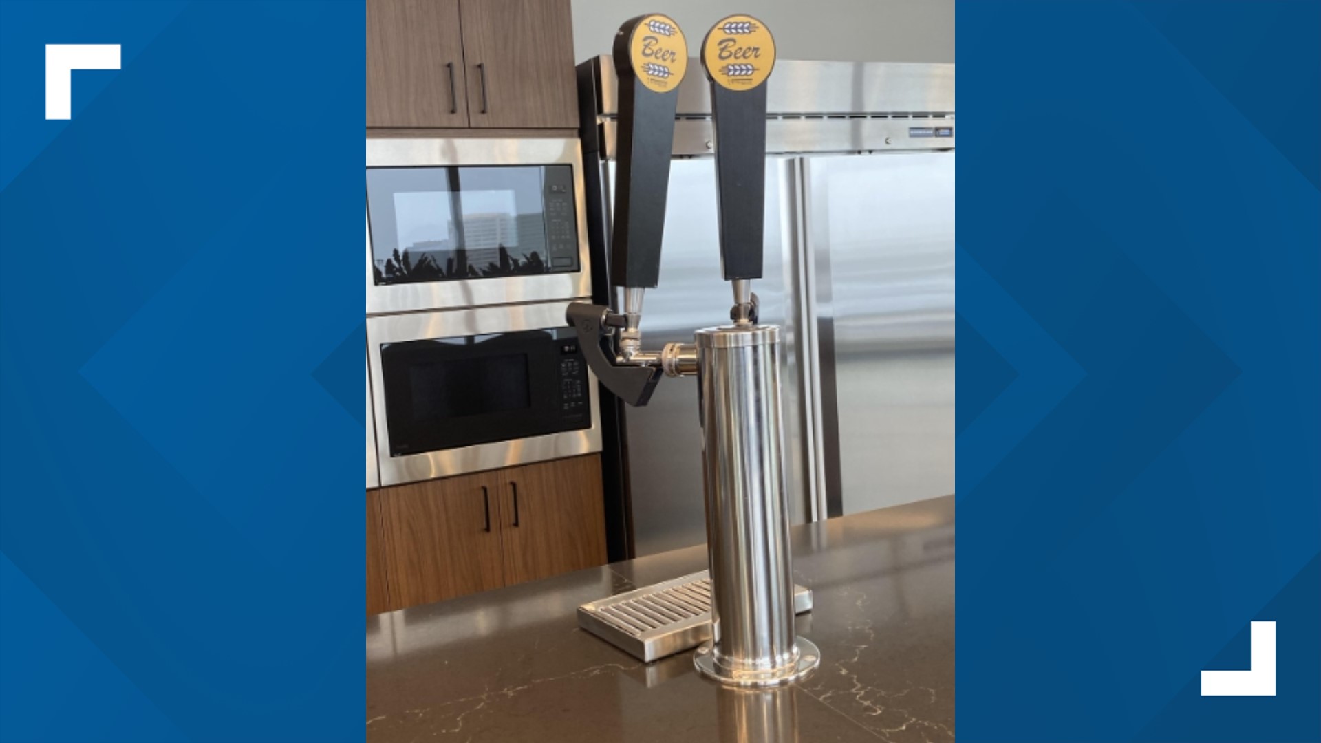 Vectra Bank headquarters are located in Belleview Station | 9news.com