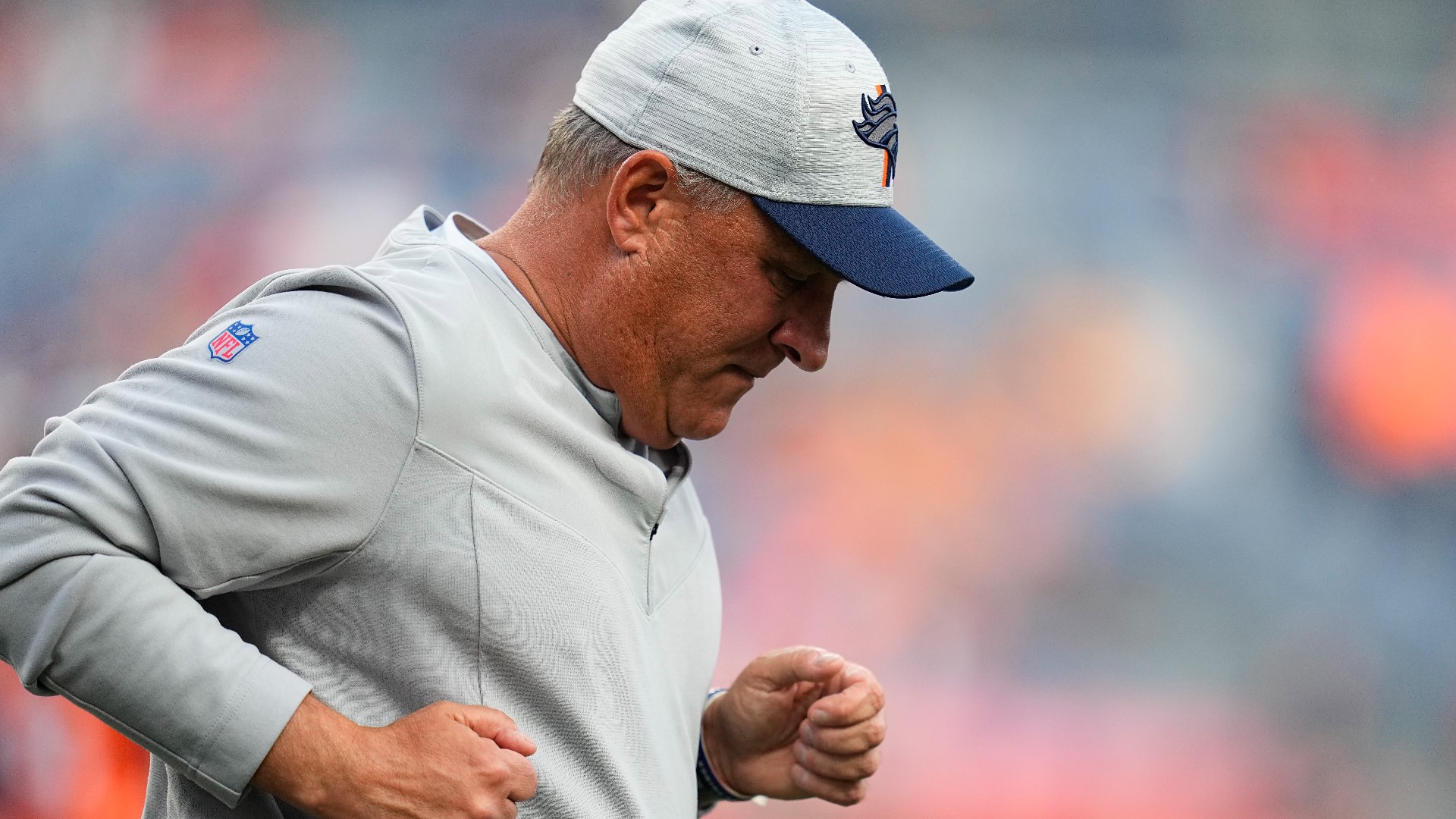 Vic Fangio's seat as Denver Broncos head coach warms | 9news.com