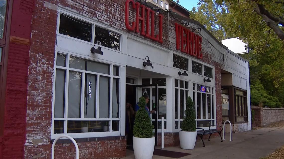 Demaryius Thomas died of seizure disorder complications | 9news.com