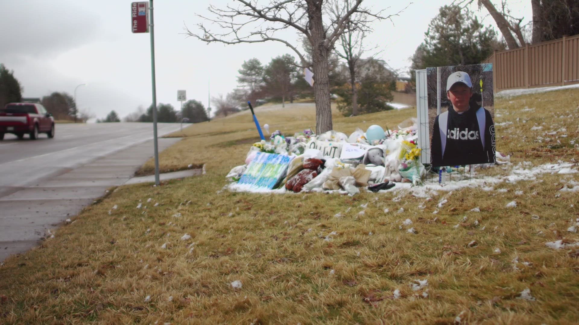 Family friends organizing memorial for 7th grader killed in crash ...