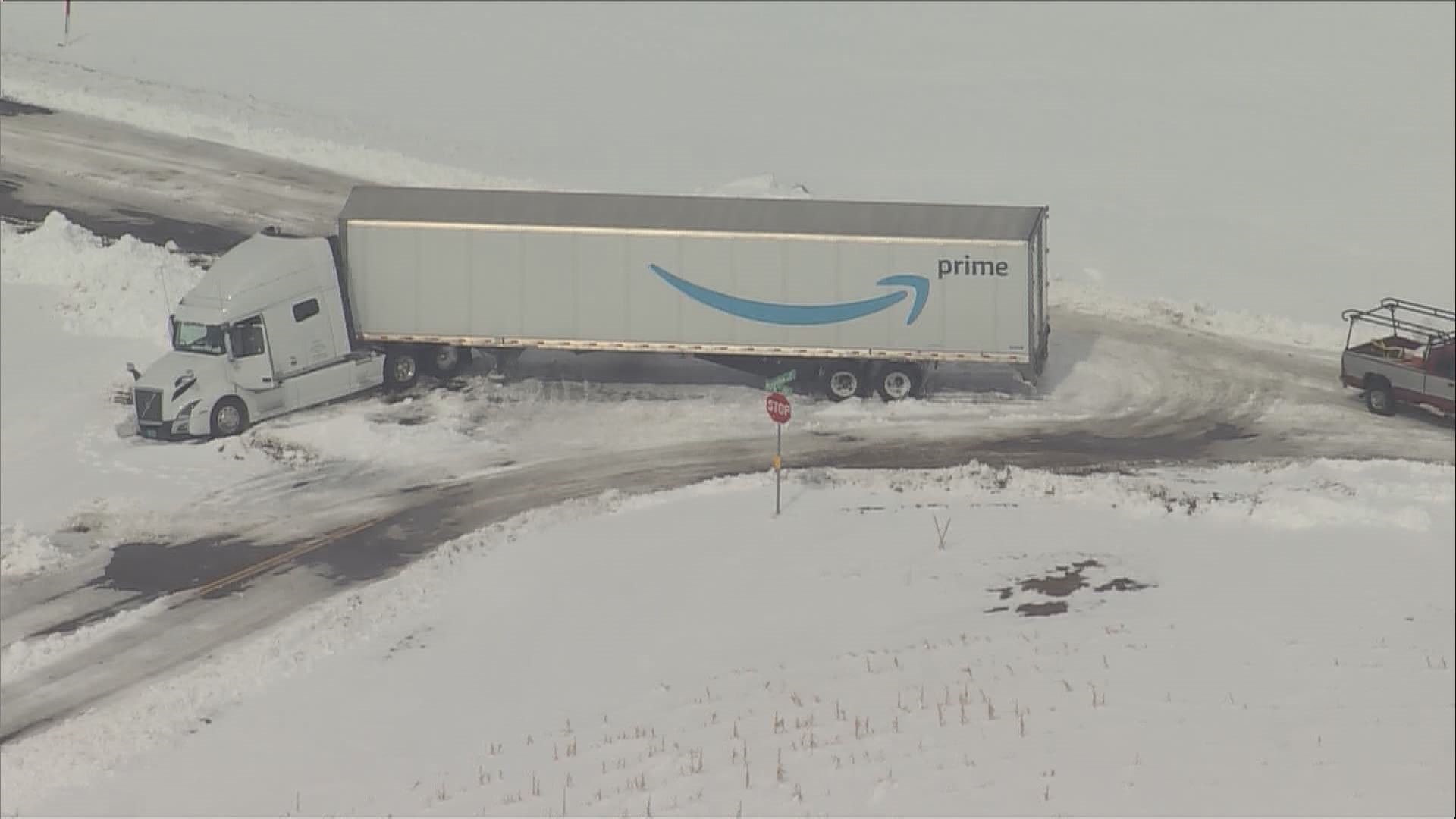 Aerial footage of the March 2021 blizzard in Denver | 9news.com