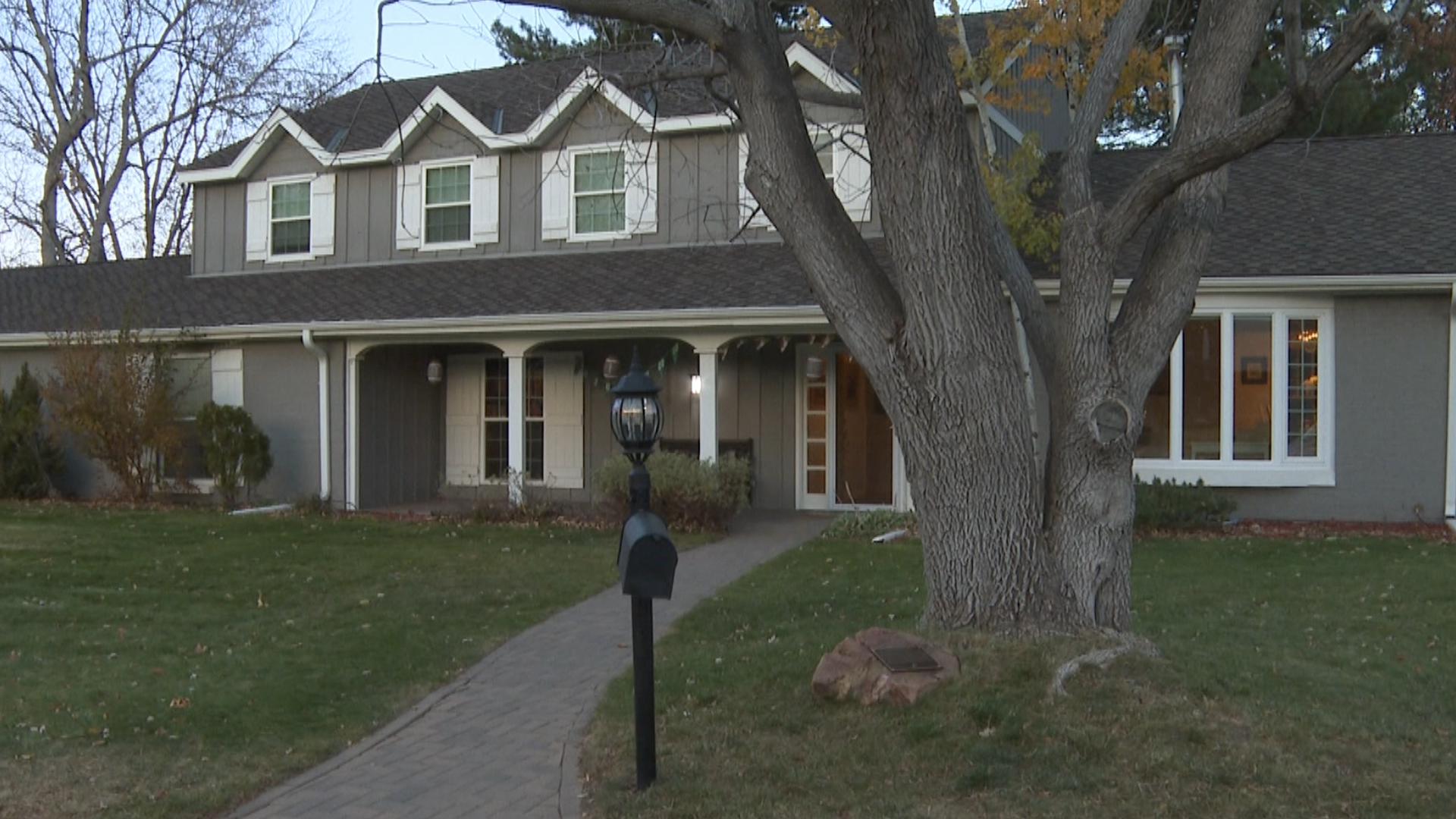 Greenwood Village family discovers home once belonged to Denver Broncos ...
