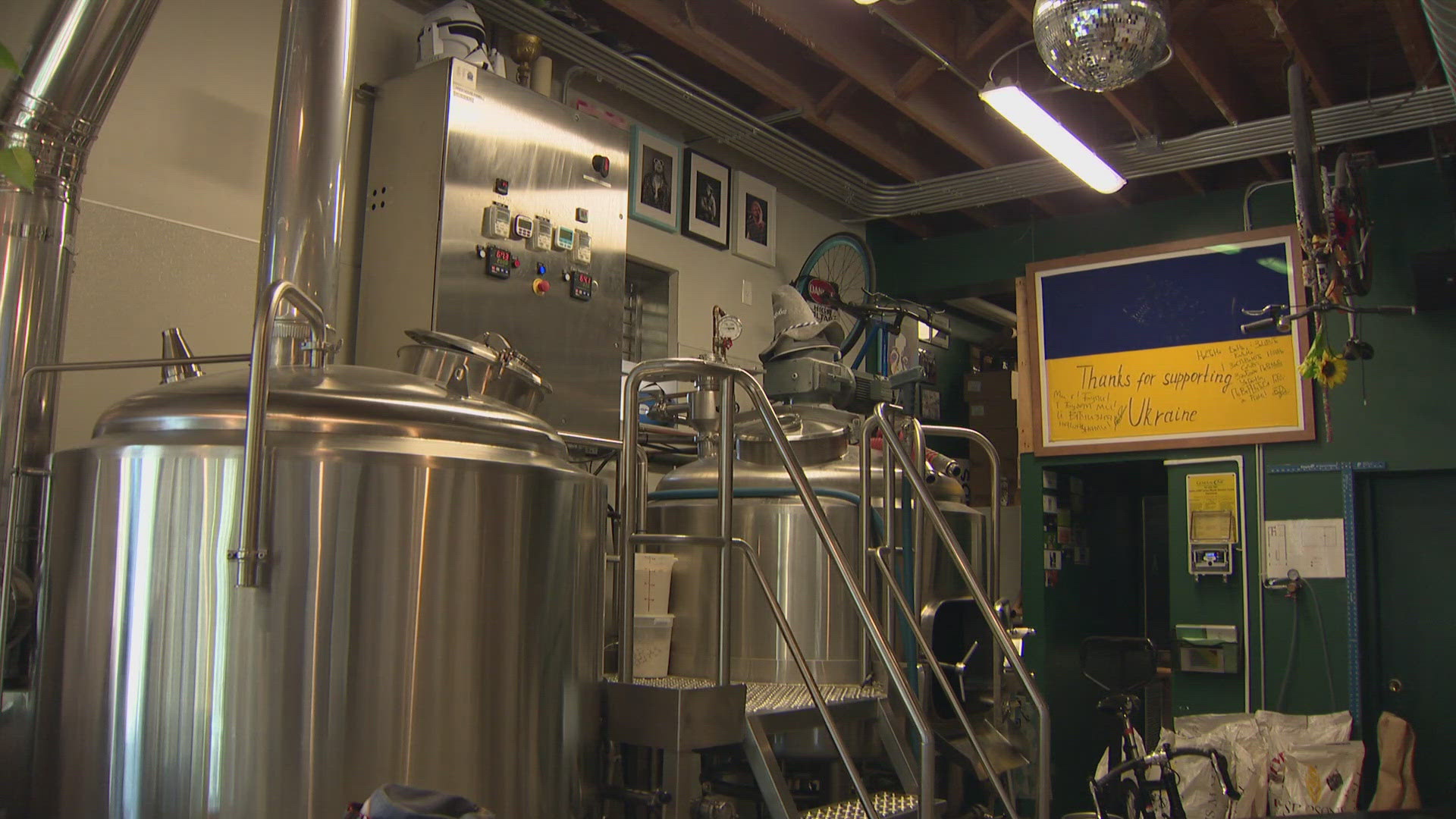 Denver brewers support Ukraine with on-site collaboration | 9news.com