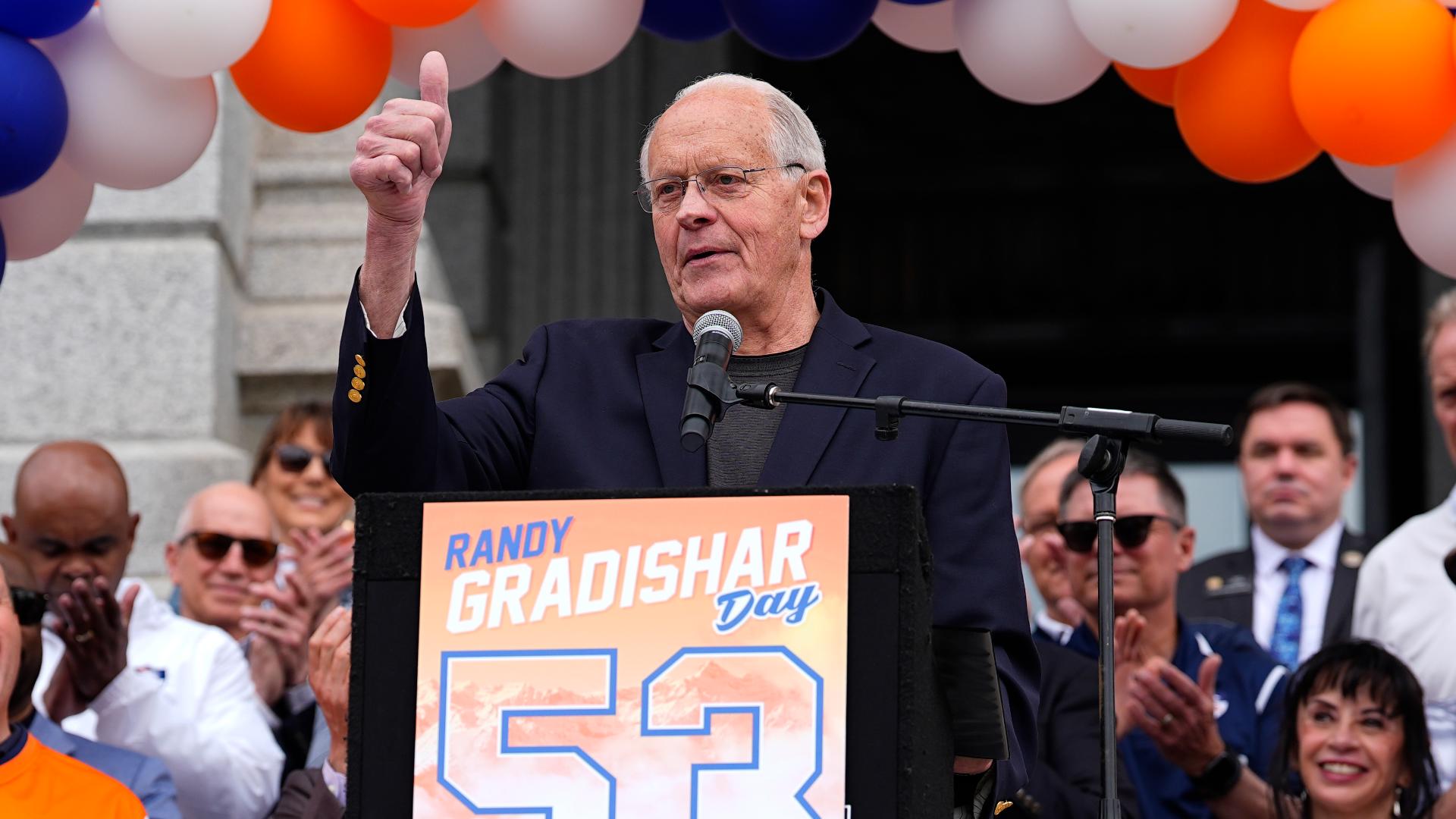 With Gradishar's induction, Orange Crush finally enters Canton | 9news.com