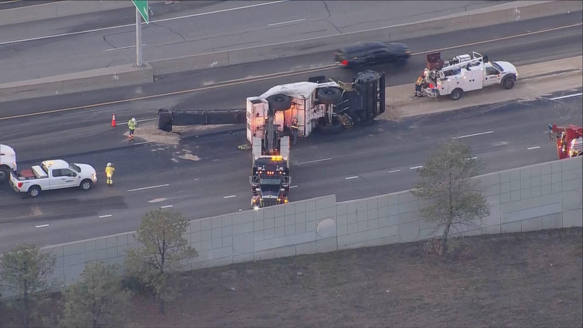 SB I-25 back open after construction equipment blocked roadway for ...