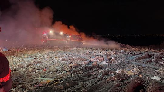 Fire crews extinguish landfill fire in Weld County | 9news.com
