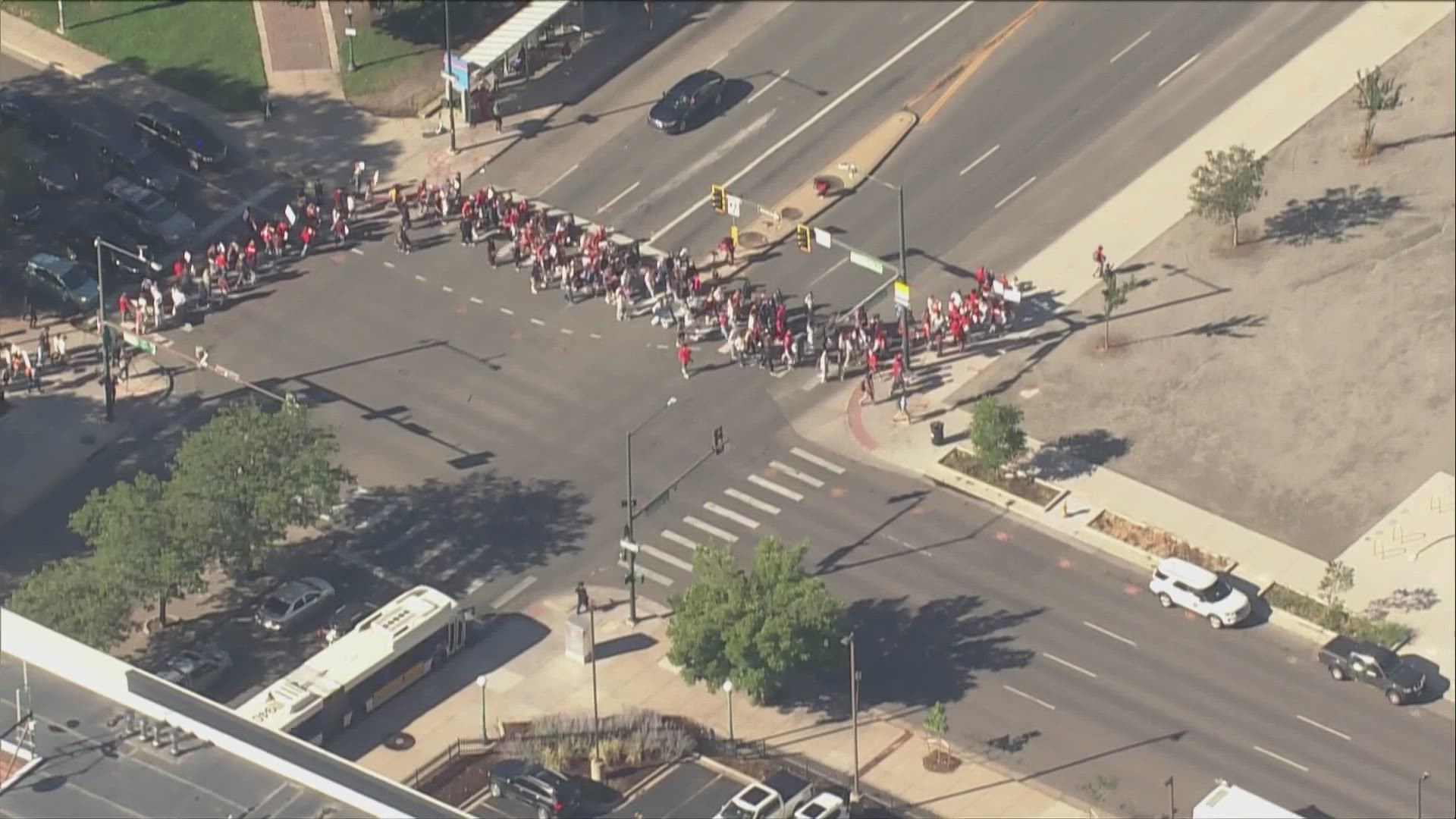 Colorado students march against gun violence | 9news.com