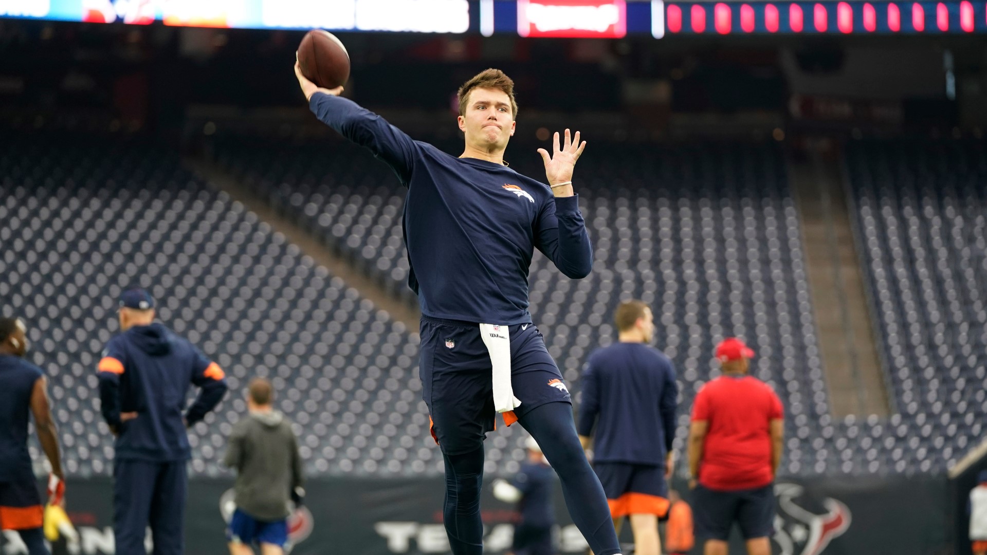 Lock shines in road debut, Broncos surprise Texans, 38-24 | 9news.com