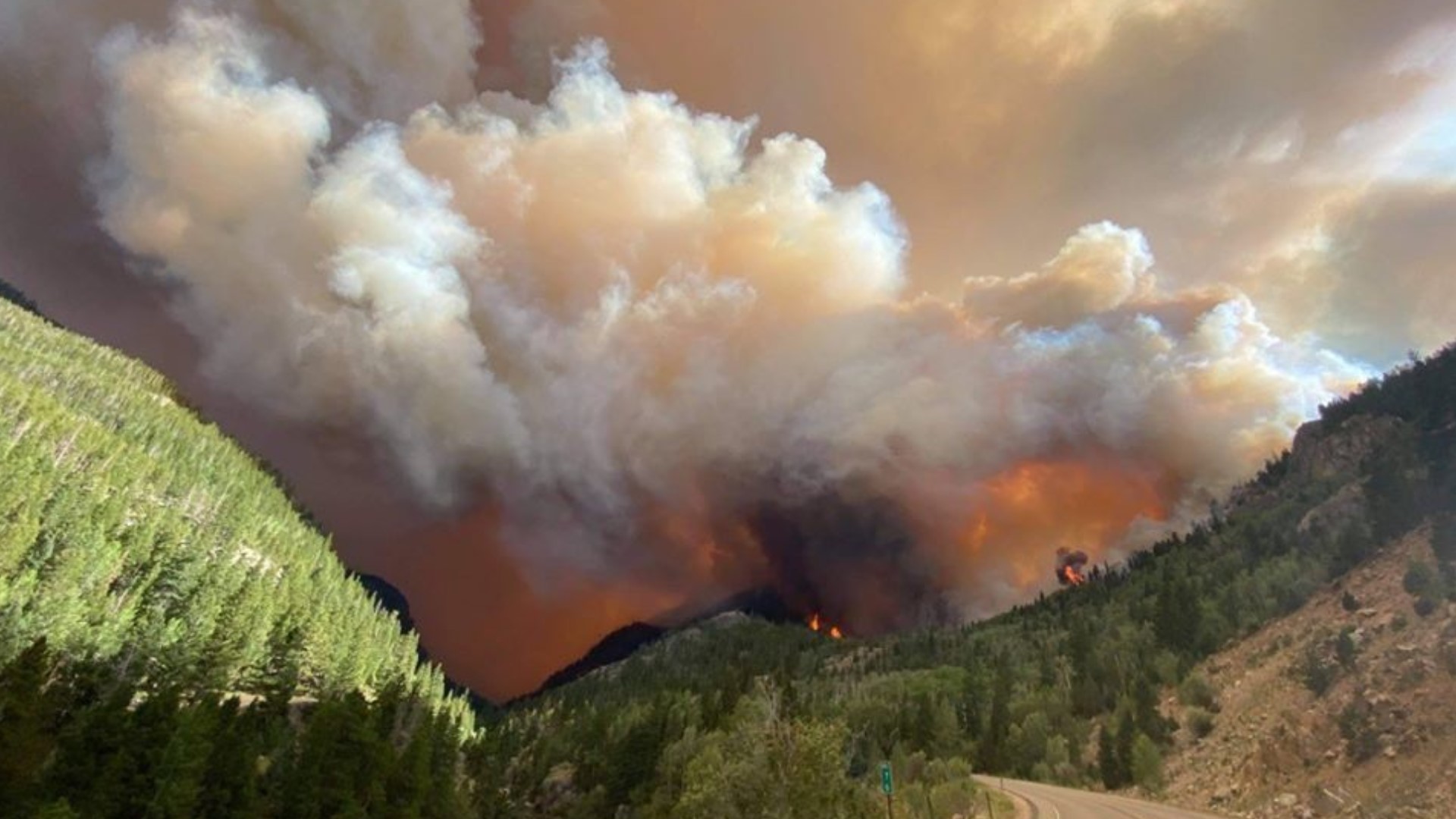 Colorado wildfires: 442 structures destroyed in Cameron Peak Fire ...