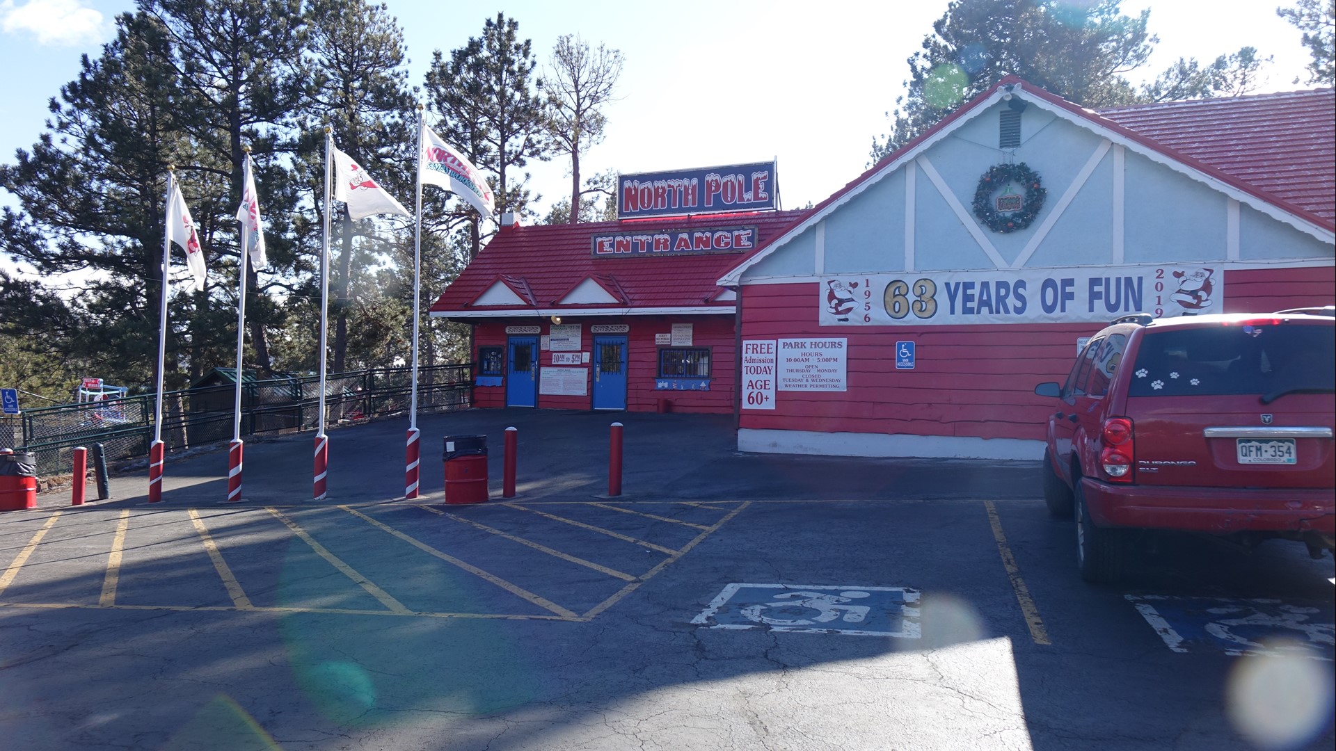 Colorado's North Pole has spread Christmas cheer for 70 years | 9news.com
