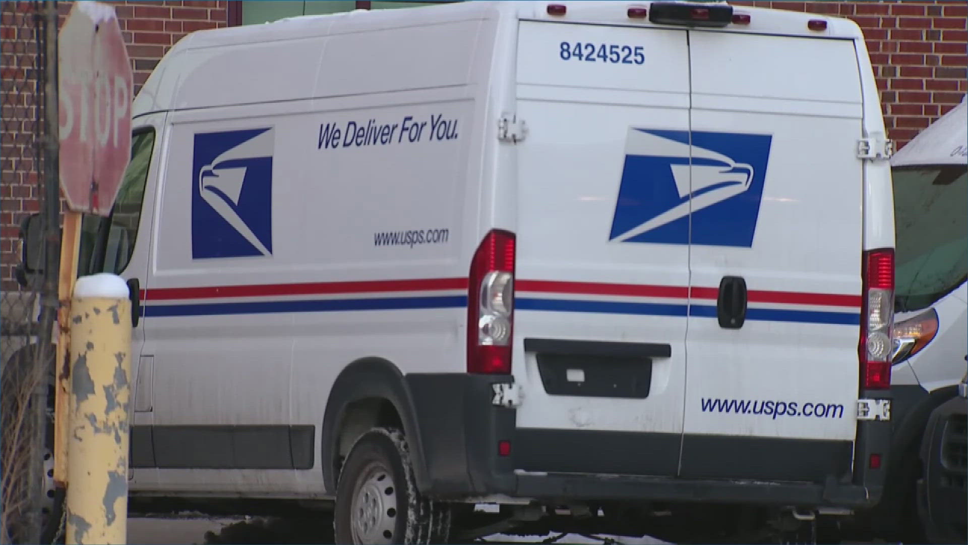 USPS reverses suspension on inbound packages from China, Hong Kong ...