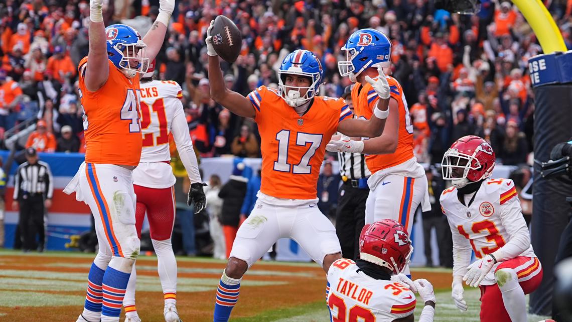 Denver Broncos rookie Devaughn Vele a popular No. 2 receiver | 9news.com