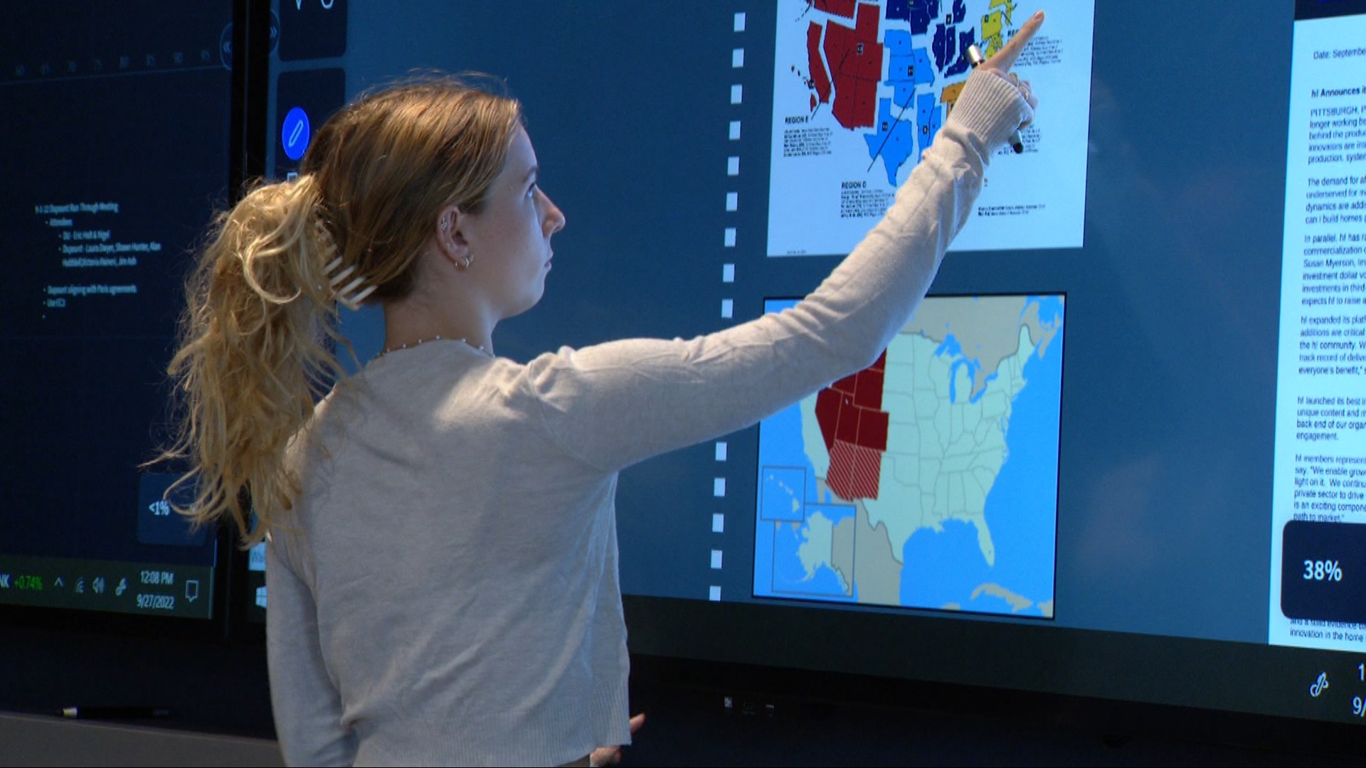 High-tech classroom at Daniels College of Business at DU | 9news.com