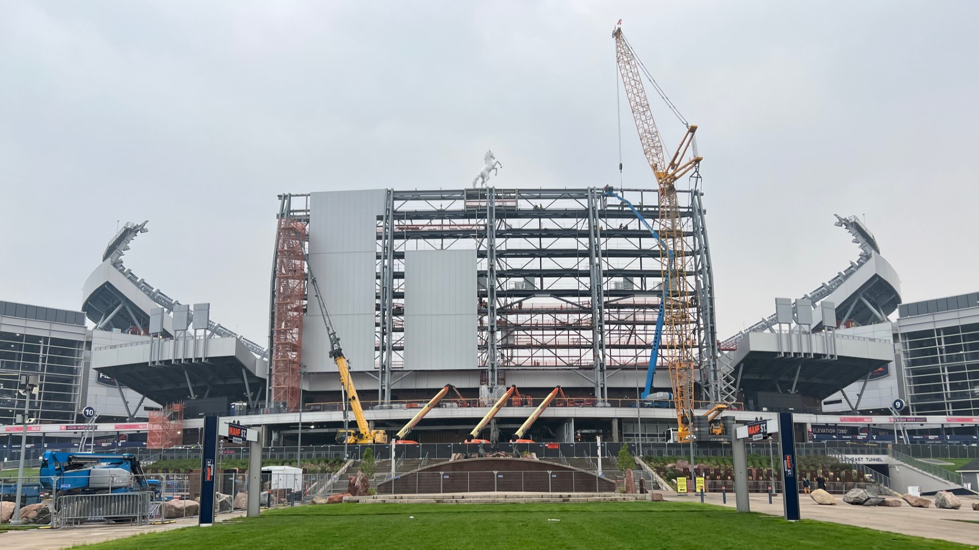 Broncos' new Empower Field at Mile High Scoreboard begins testing ...