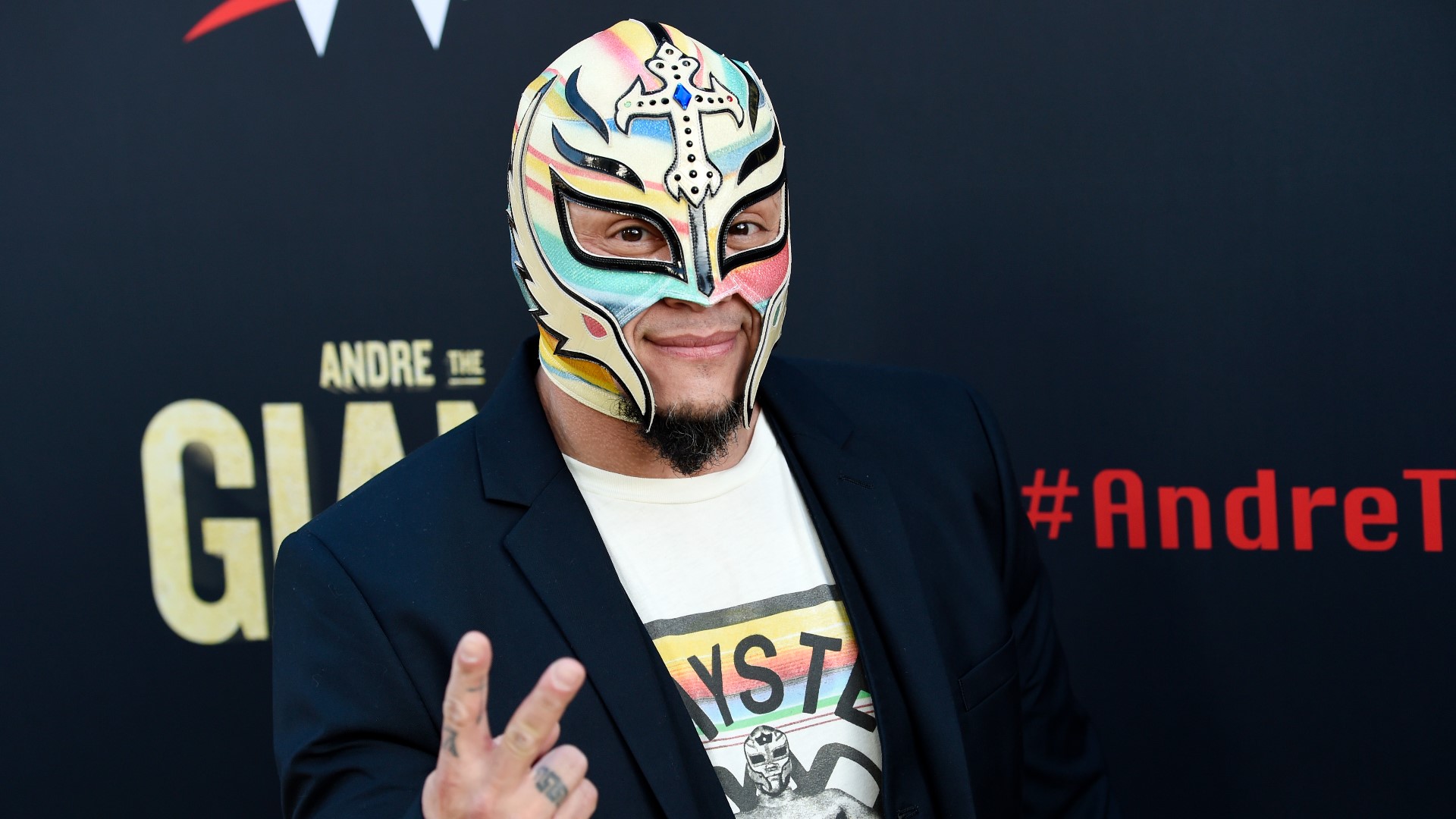Rey Mysterio to sign autographs, greet Colorado WWE fans | 9news.com