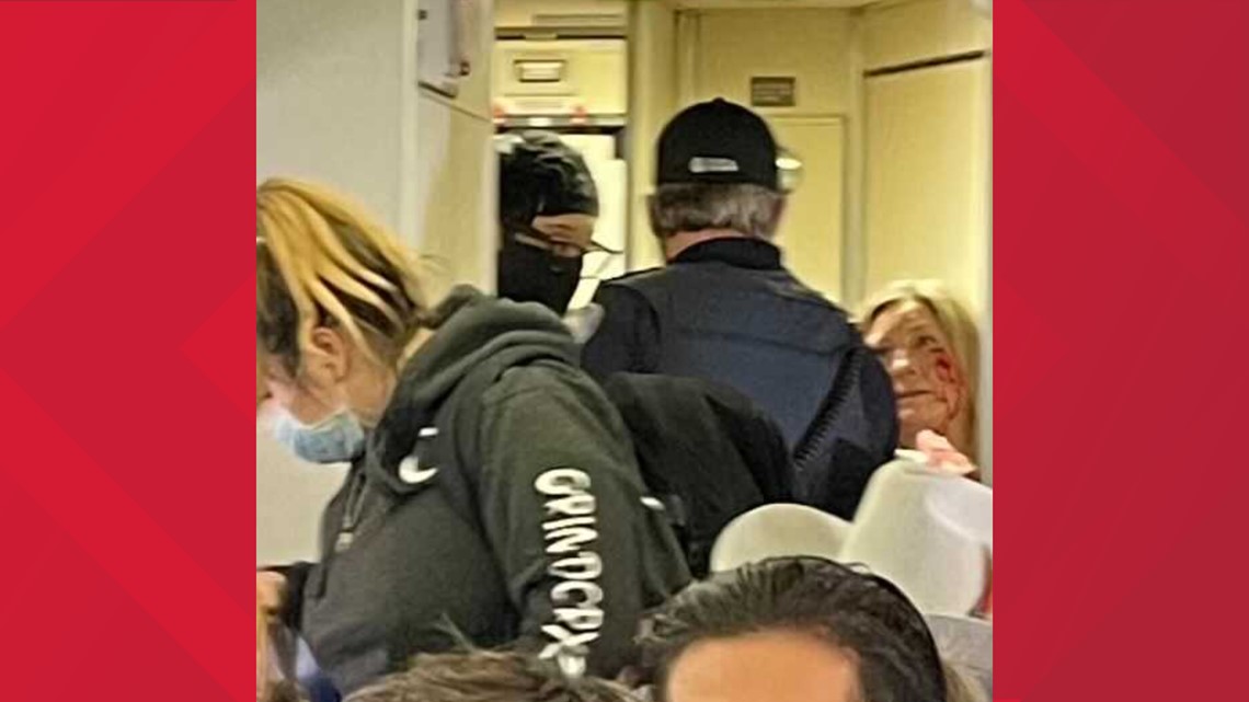 Southwest passenger accused of assaulting flight attendant banned ...