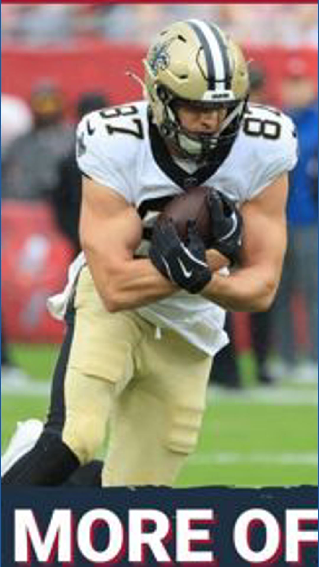 Texans Shake Up TE Room! Foster Moreau Signing = Trouble for Cade ...