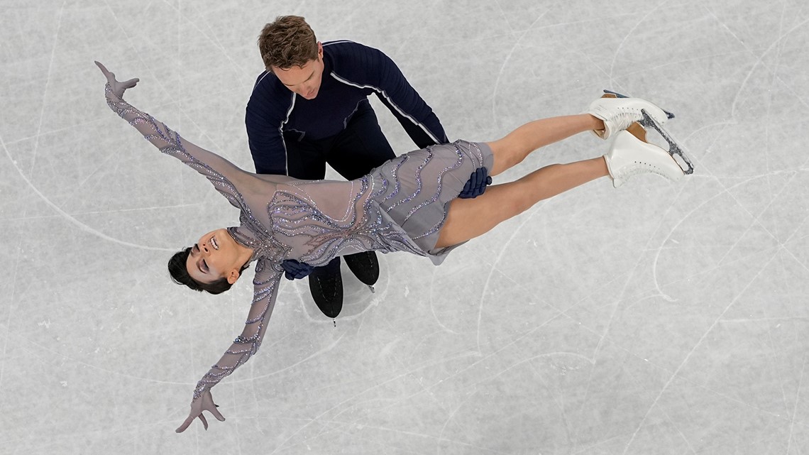 WATCH: U.S. wins its first silver medal in ice dancing | 9news.com