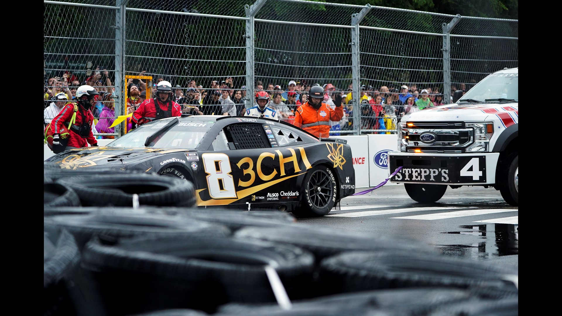 Shane Van Gisbergen wins NASCAR street course race in Chicago | 9news.com