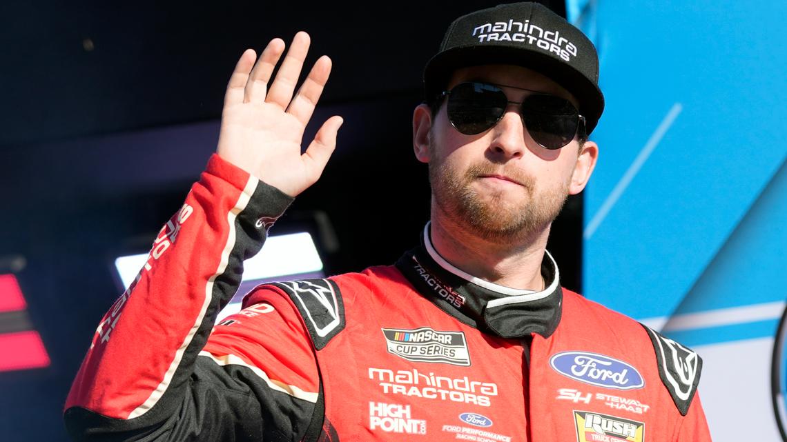 Chase Briscoe officially signs with Joe Gibbs Racing for 2025 | 9news.com