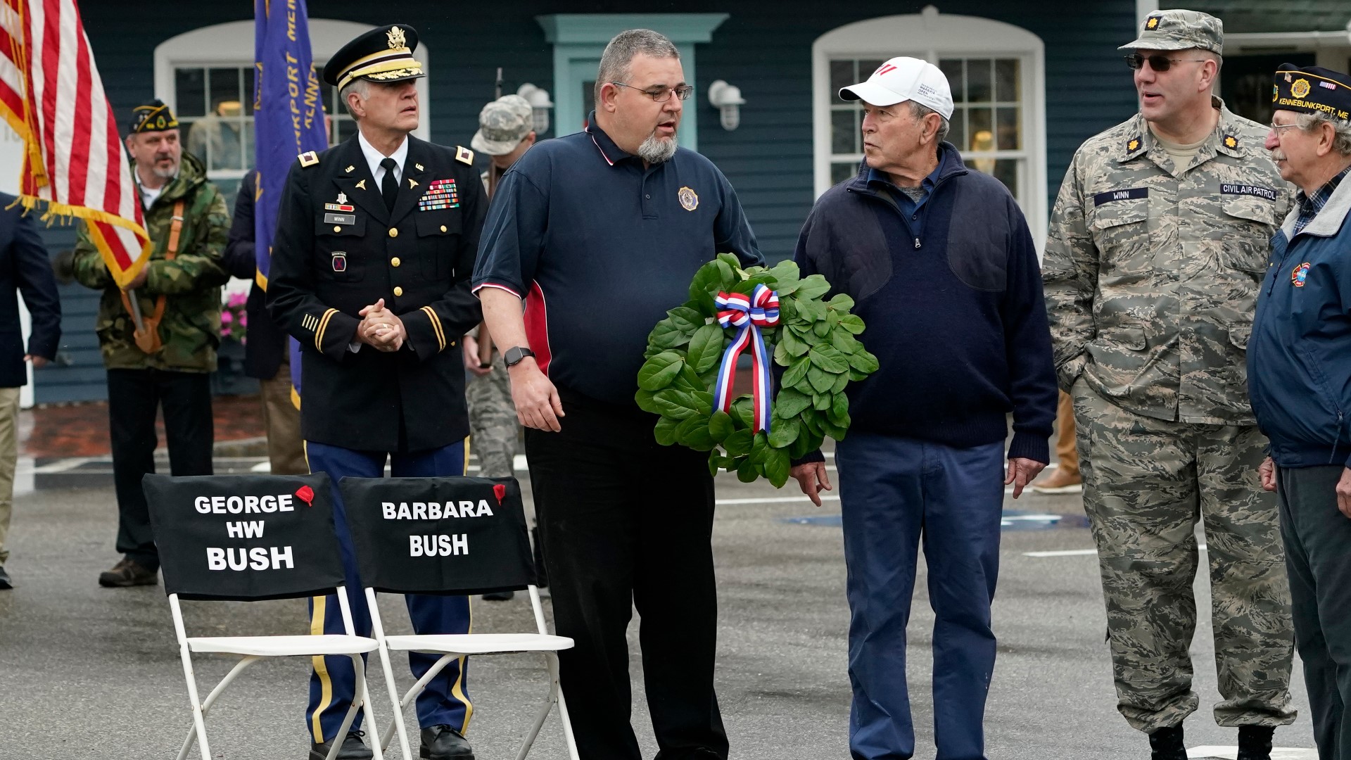 George W. Bush honors veterans on Memorial Day in Maine | 9news.com