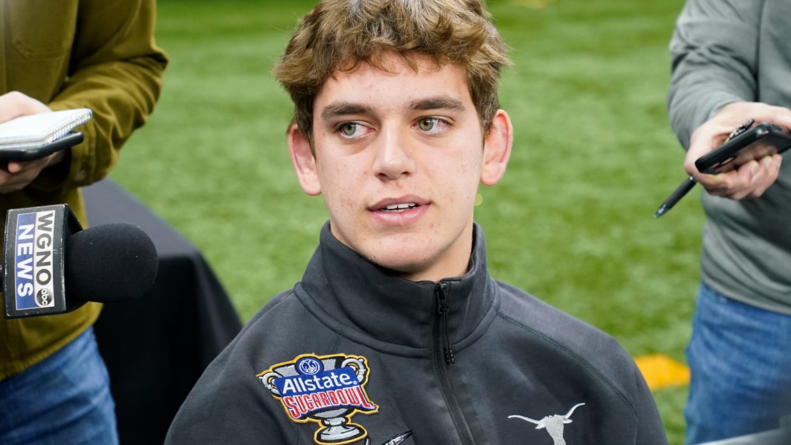 Arch Manning says he envisions staying at Texas | 9news.com