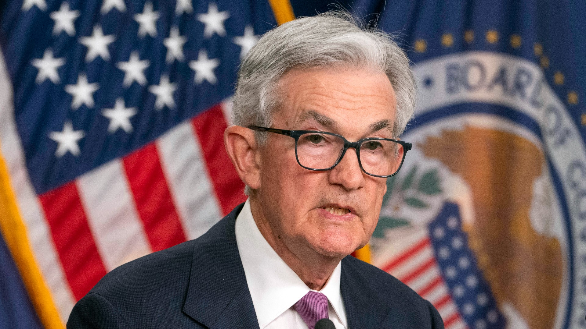 Federal Reserve issues interest rate hike for 11th time | 9news.com